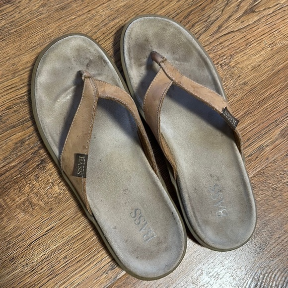 Bass | Shoes | Bass Flip Flop Sandals | Poshmark
